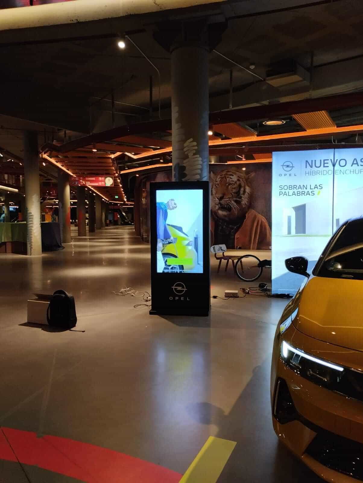 Tótem digital para eventos: la evolución de la publicidad